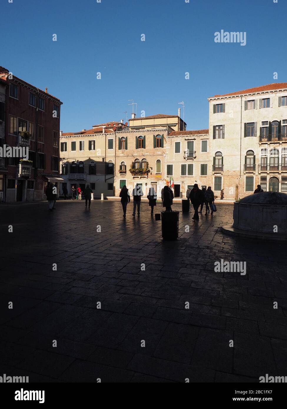 Campo san barnaba venice italy hi-res stock photography and images - Alamy