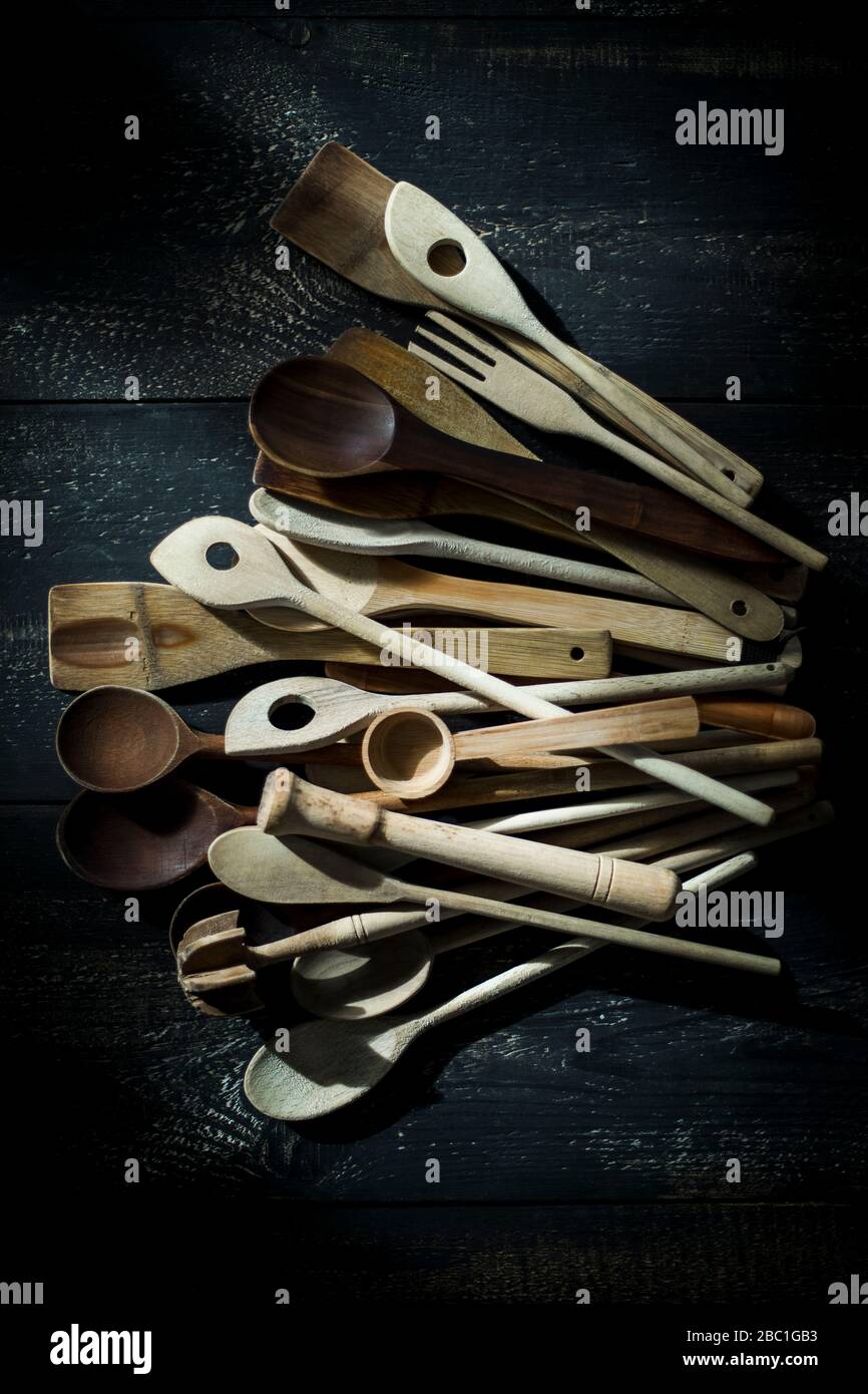 Pile of various wooden kitchen utensils Stock Photo - Alamy