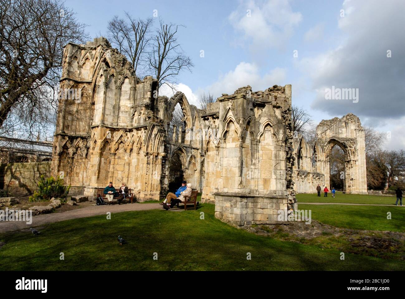 St. Mary's Abbey ruin in the grounds of the Yorkshire Museum and ...