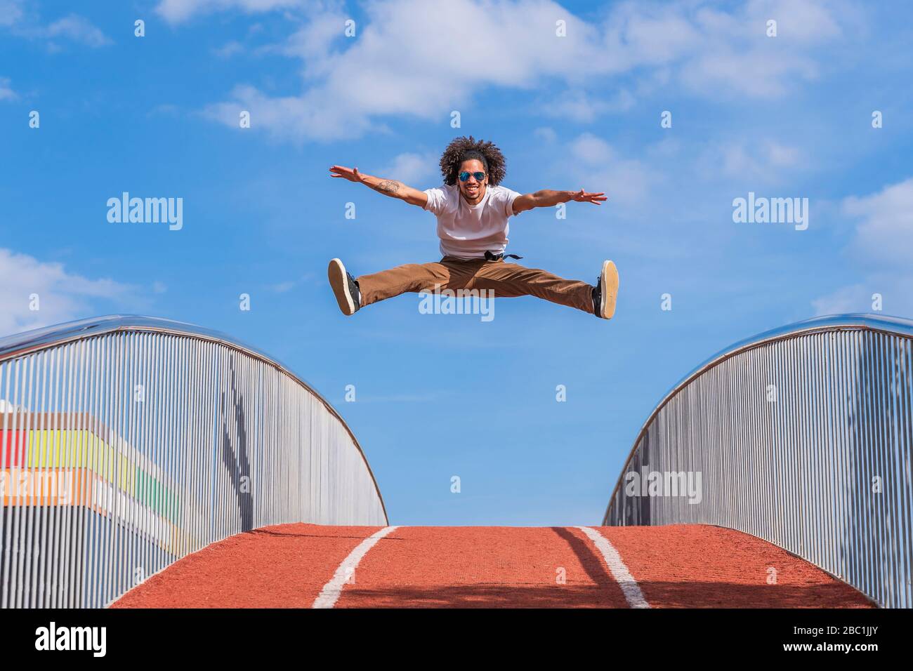 Sliding bridge hi-res stock photography and images - Alamy