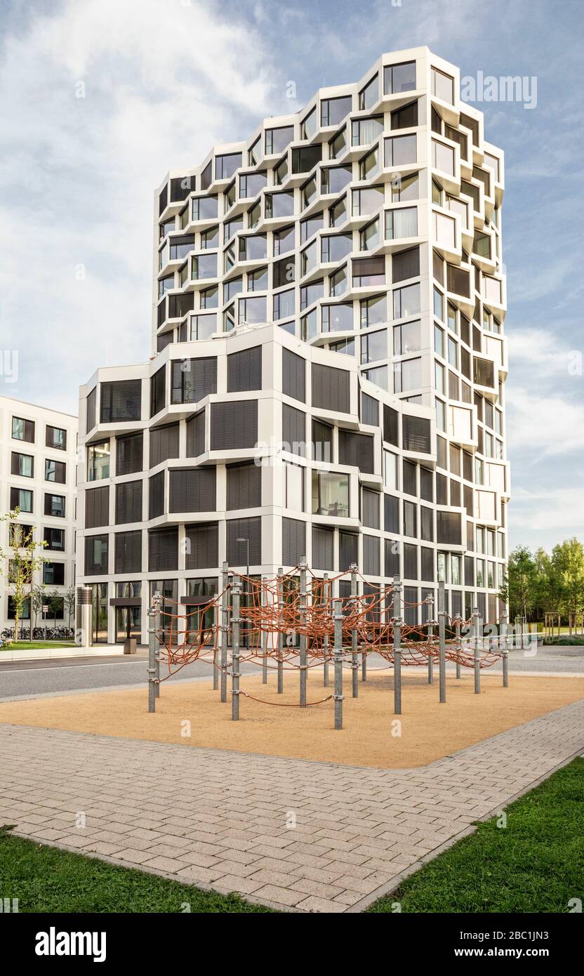 Modern high-rise residential building in Munich, Germany Stock Photo ...