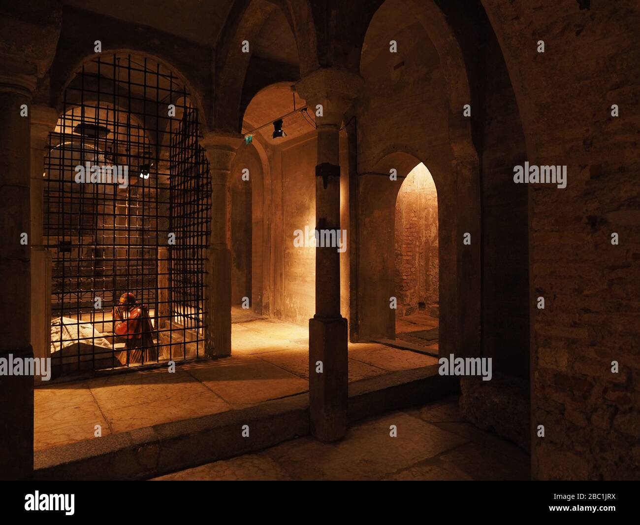 Cripta di san sepolcro hi-res stock photography and images - Alamy