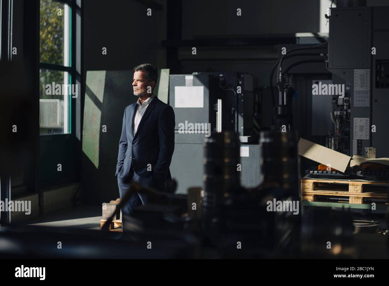 Looking through factory window hi-res stock photography and images - Alamy