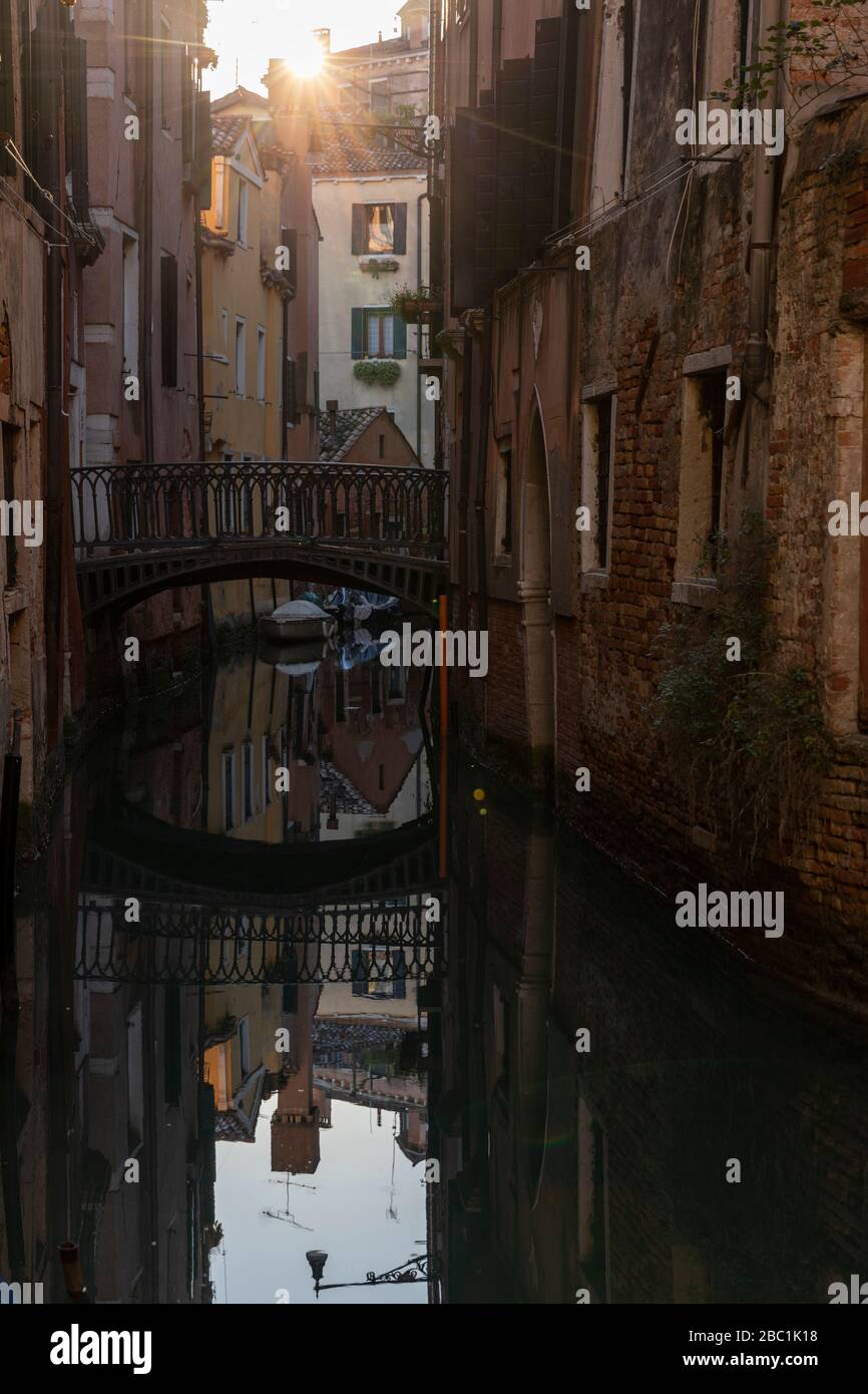 Bridge over canal venetian architecture hi-res stock photography and ...