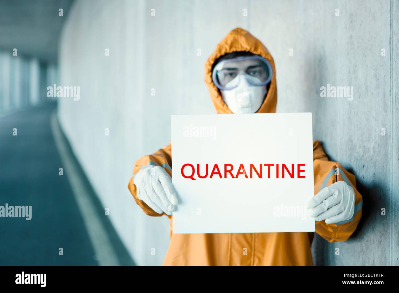 Quarantine sign hi-res stock photography and images - Alamy