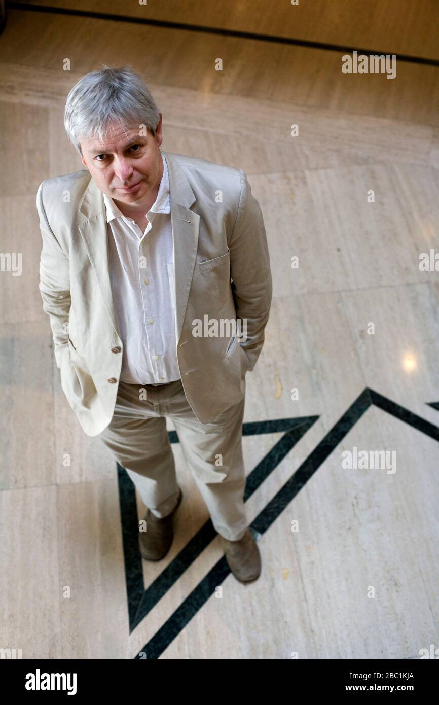 Jonathan Coe is an English novelist and writer Stock Photo - Alamy