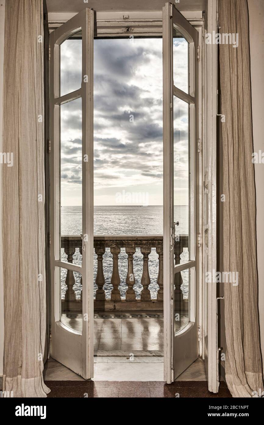 Sea view through balustrade hi-res stock photography and images - Alamy