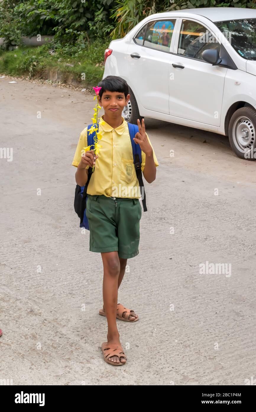 Poor school children in india hi-res stock photography and images - Alamy