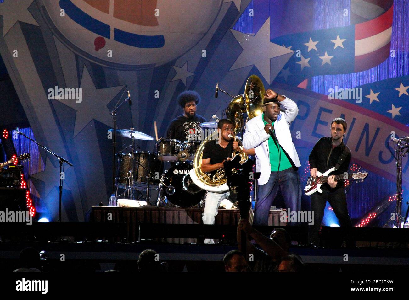 The Roots performing at Sunoco Welcomes America at the Philadelphia ...