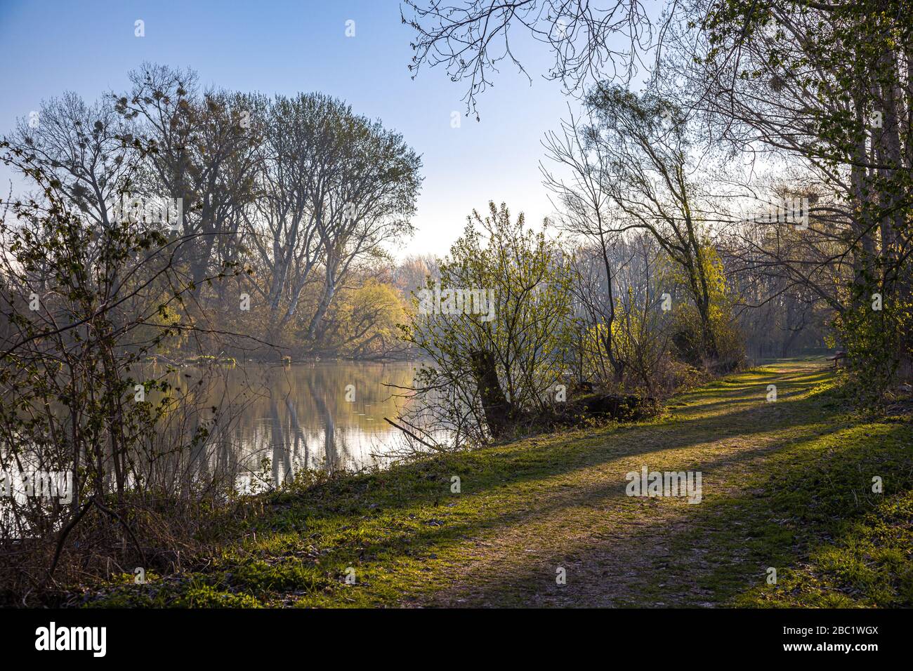 Small danube hi-res stock photography and images - Alamy