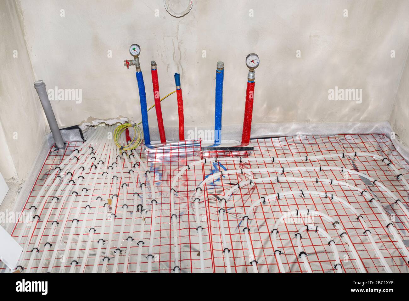 Red hot pipes hi-res stock photography and images - Alamy