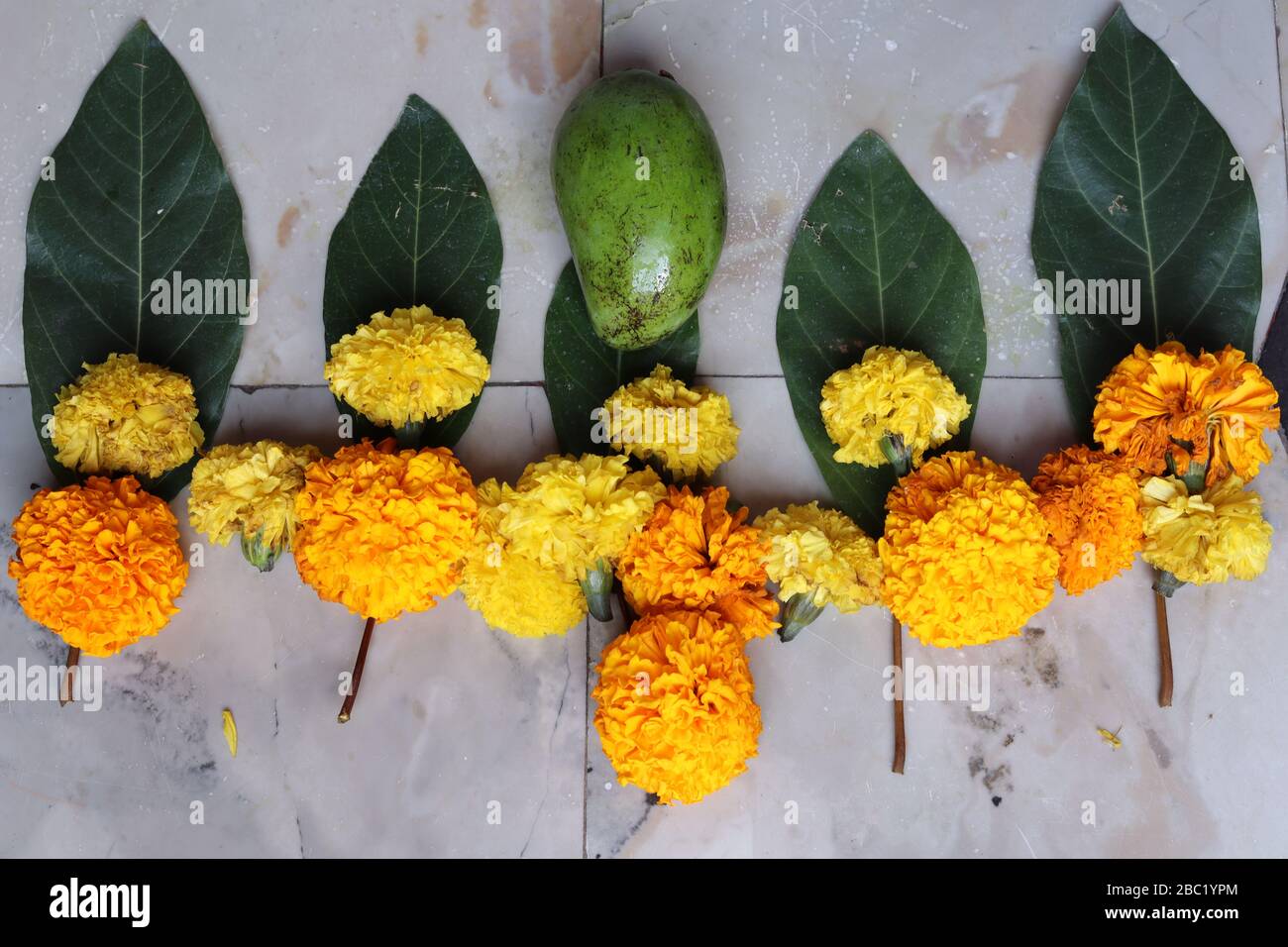 Swastik symbol hi-res stock photography and images - Alamy