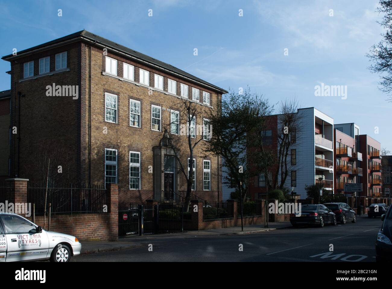 Acton lane hi-res stock photography and images - Alamy