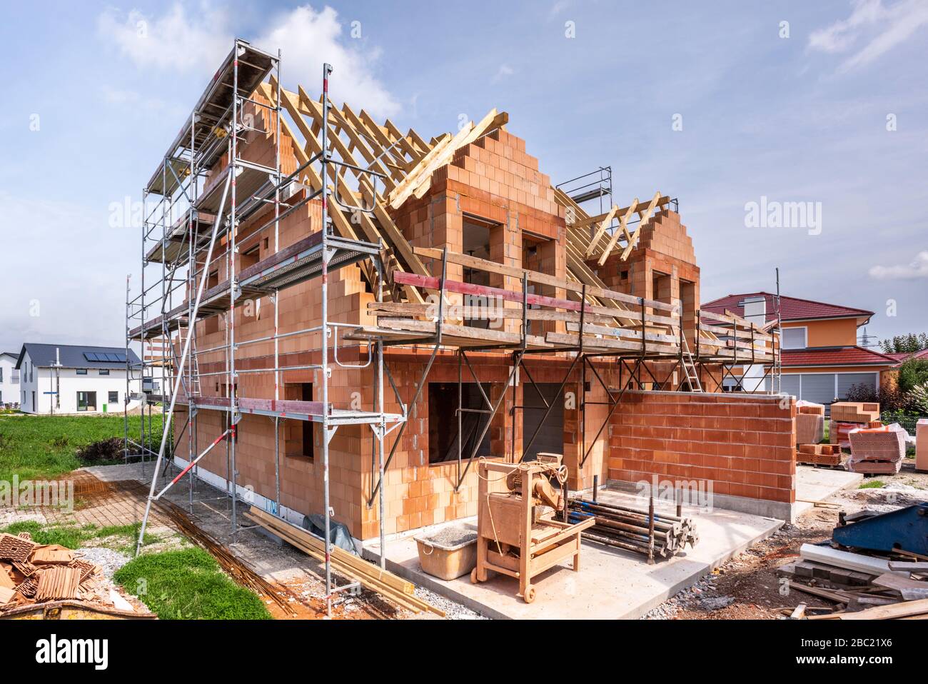 Construction site of a newly built house Stock Photo - Alamy