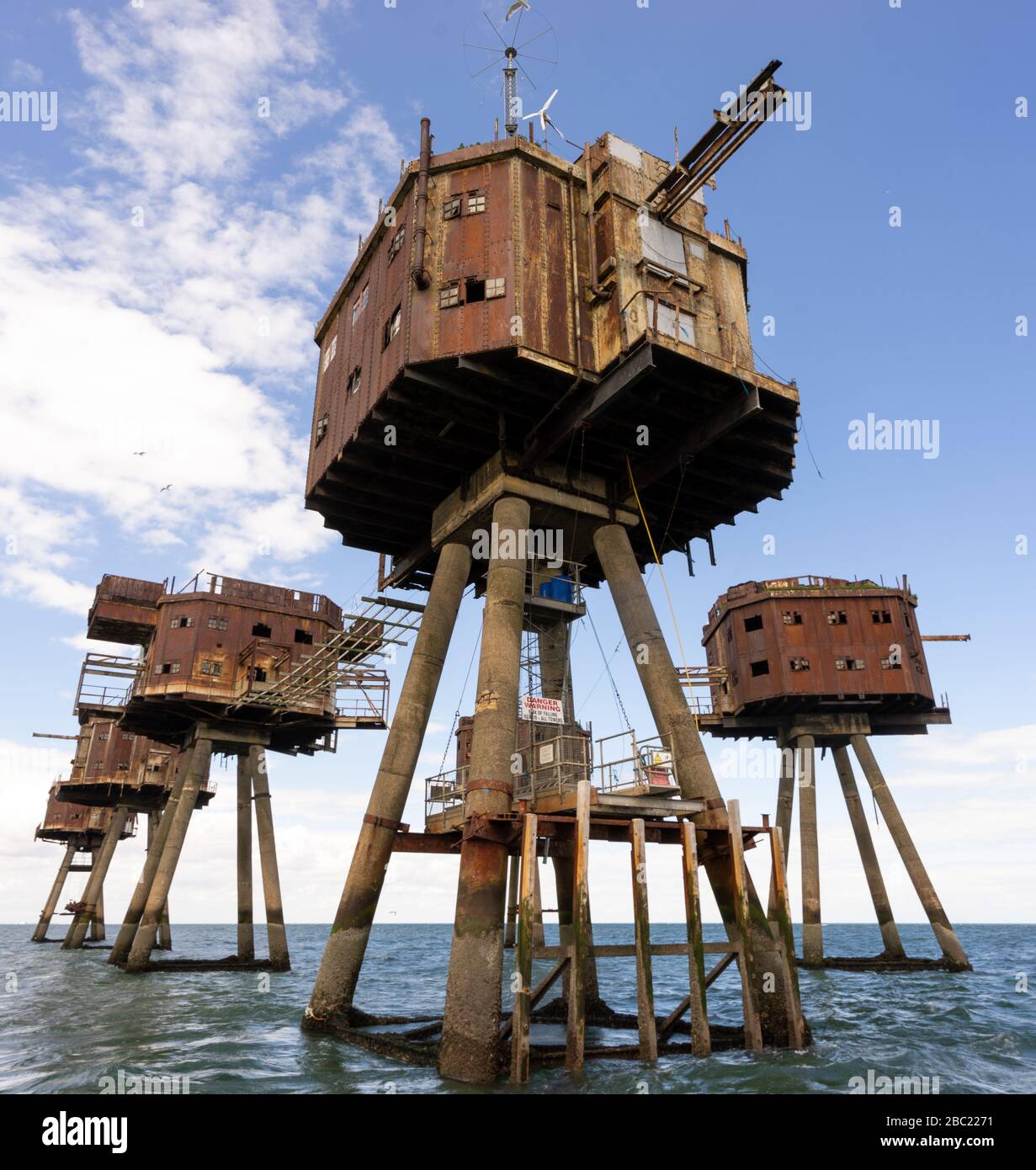Maunsell naval forts hi-res stock photography and images - Alamy