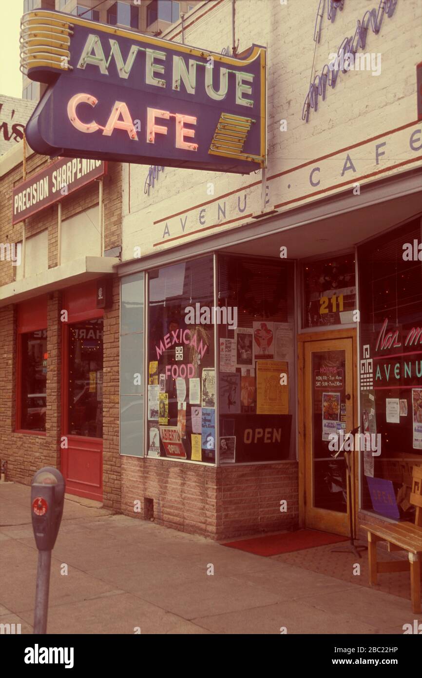 Avenue Cafe in Austin Texas USA. 1995 Stock Photo - Alamy