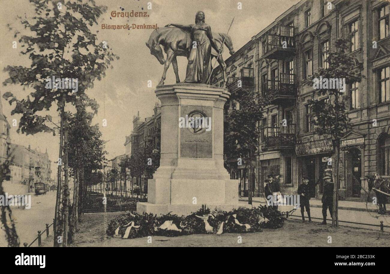 Graudenz, Westpreußen - Bismarckdenkmal (2 Stock Photo - Alamy
