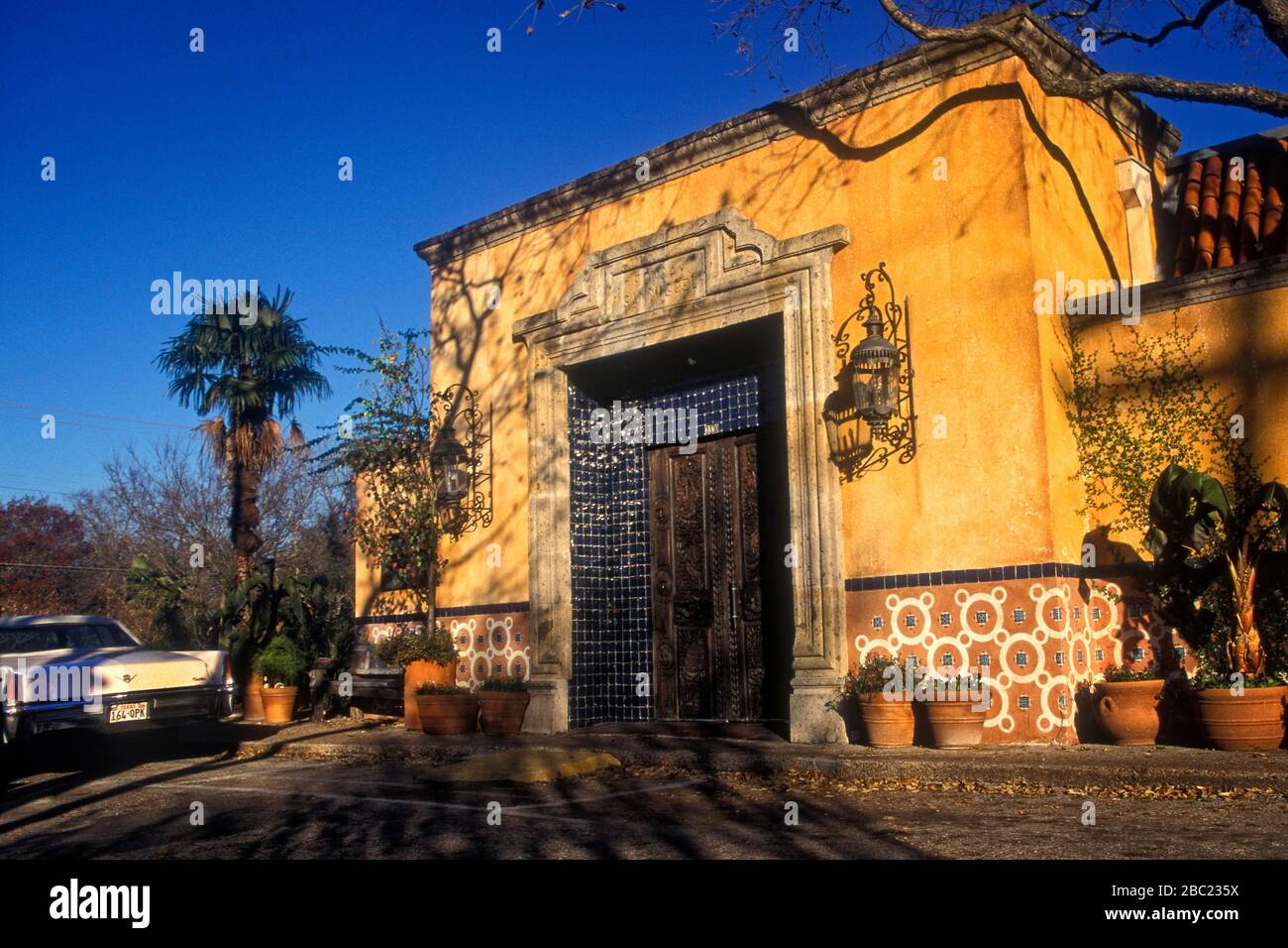 Fonda hi-res stock photography and images - Alamy