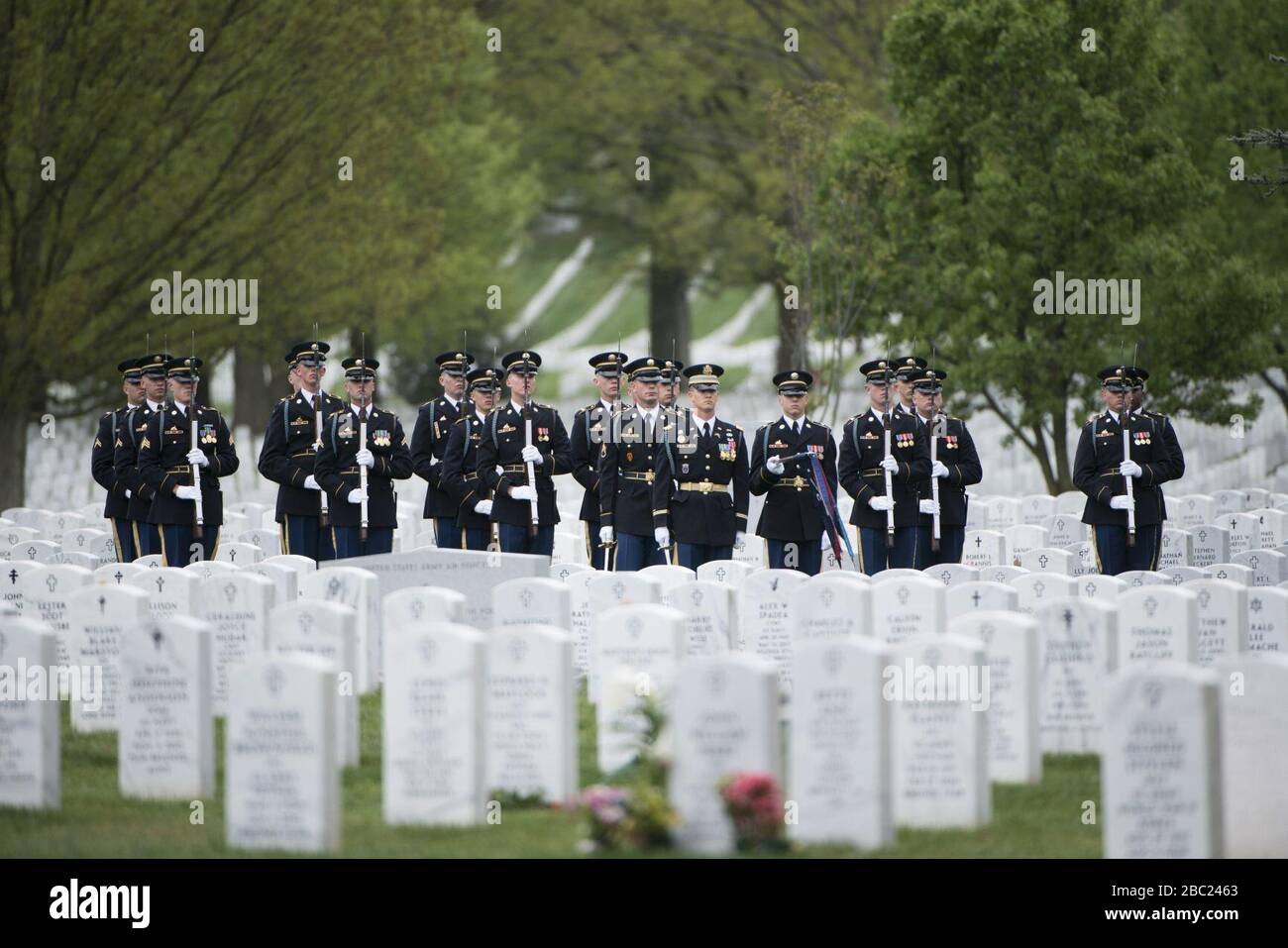 Graveside service for U.S. Army Air Forces 2nd Lt. Marvin B. Rothman at ...
