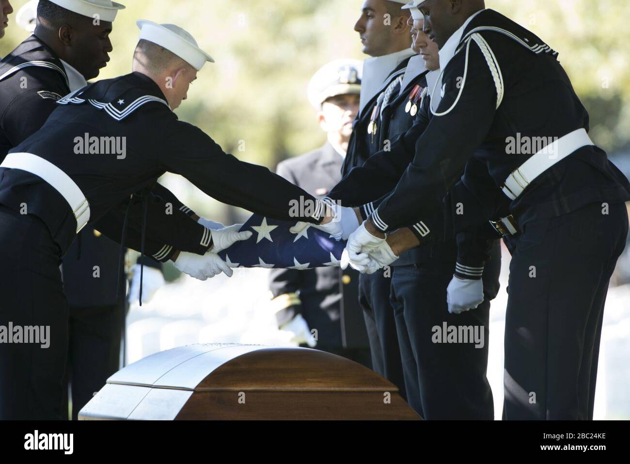 Graveside service of U.S. Navy Fireman 3rd Class John H. Lindsley ...