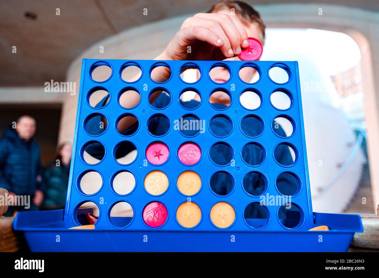 Connect four chips hi-res stock photography and images - Alamy