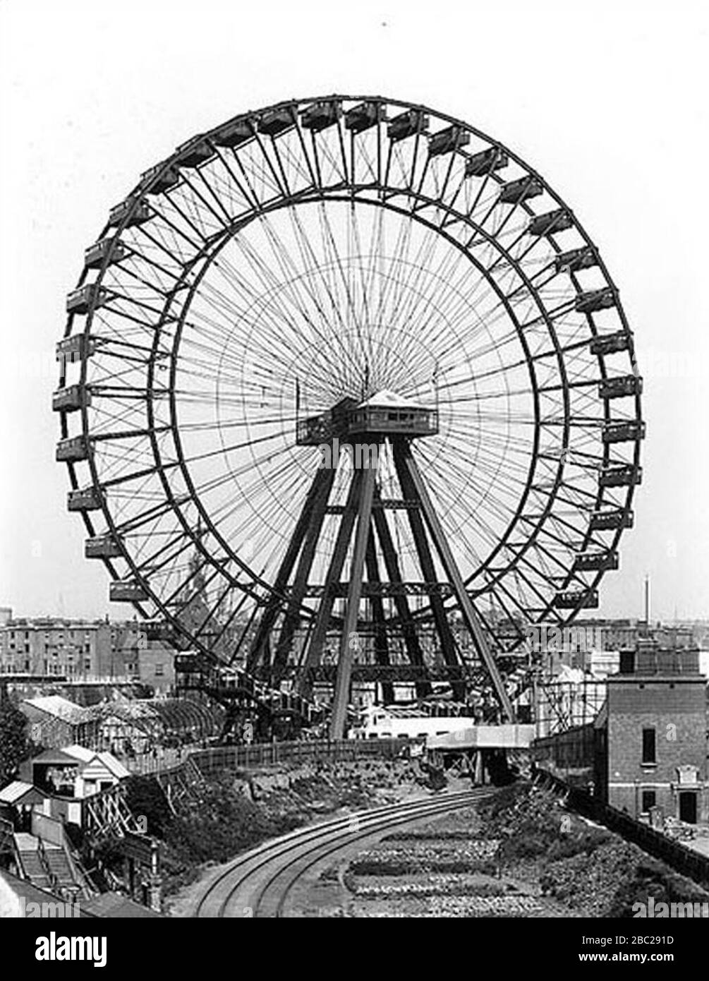 Great wheel Black and White Stock Photos & Images - Alamy