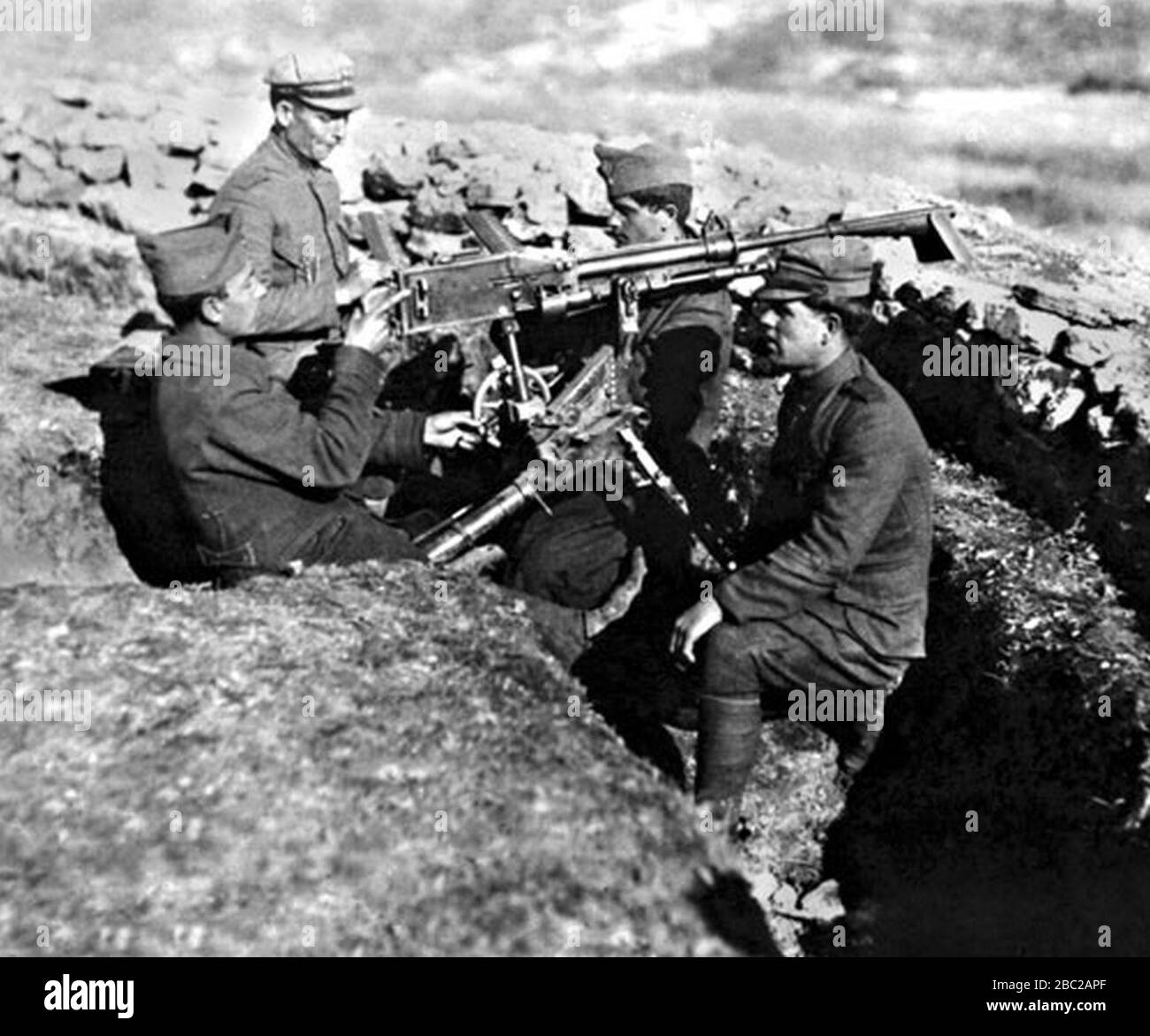 Greek machine gun team during the Greco-Turkish War Stock Photo - Alamy