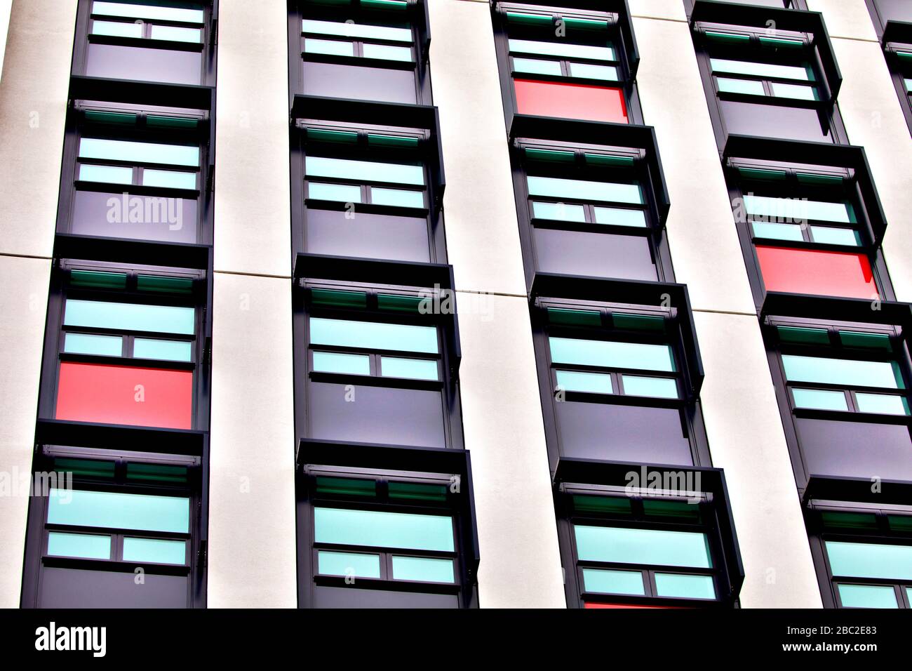 Massive building exterior hi-res stock photography and images - Alamy