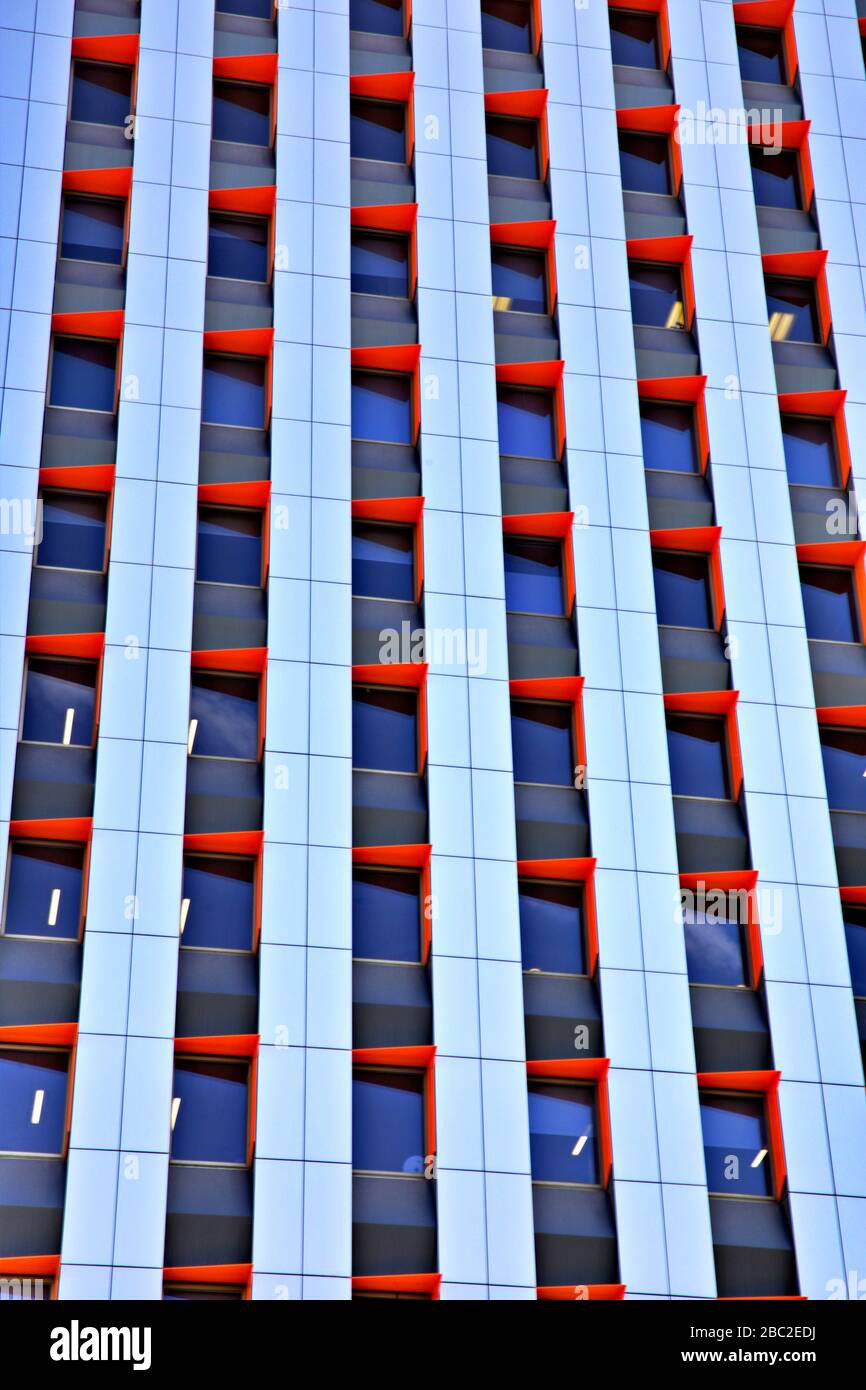 Robust building hi-res stock photography and images - Alamy
