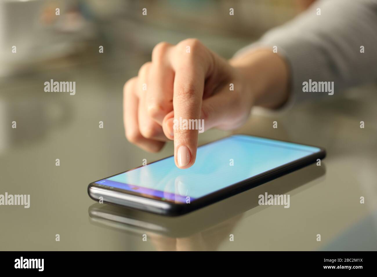 Cell phone drawing hi-res stock photography and images - Alamy