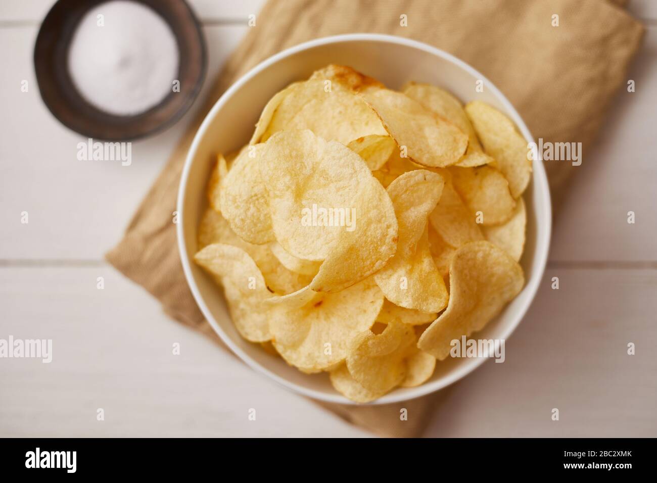 Crunchy delicious potato chips for a tasty snack break Stock Photo - Alamy