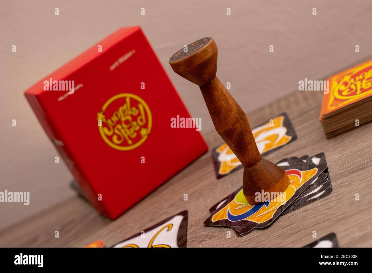 Jungle speed cards hi-res stock photography and images - Alamy