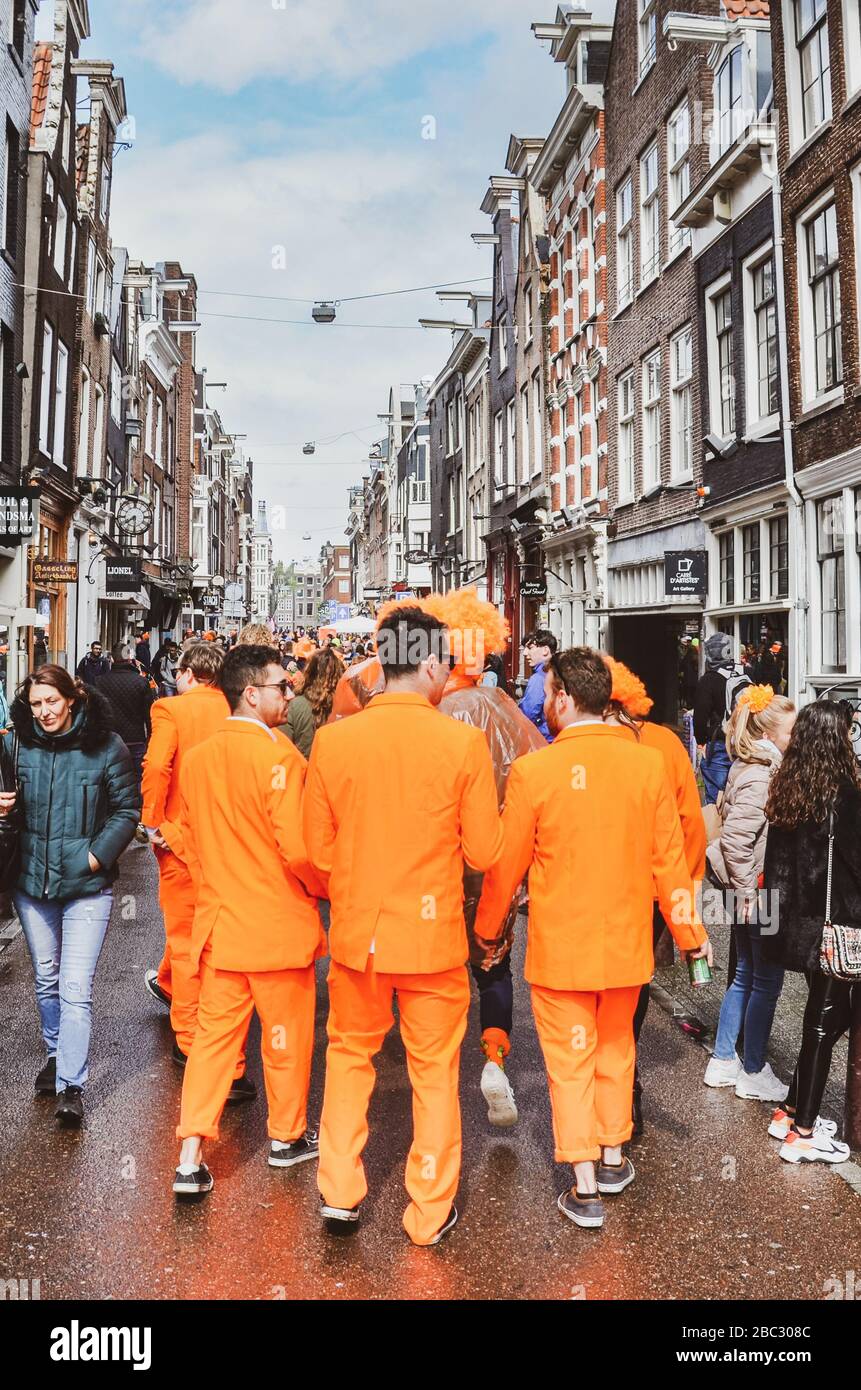 Birthday celebration kings day hi-res stock photography and images - Alamy