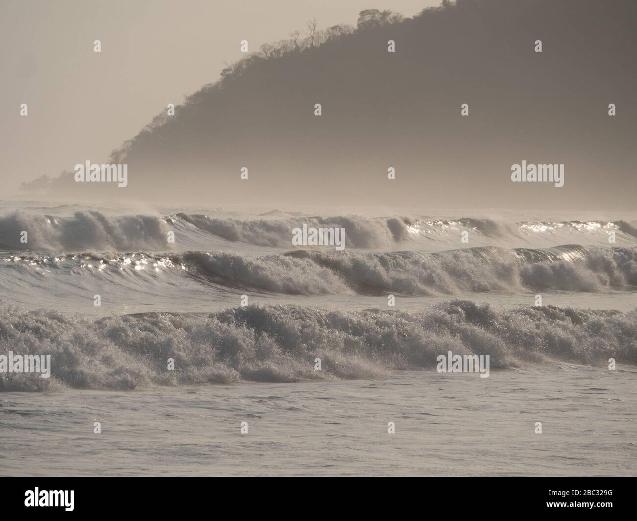 Angry waves hi-res stock photography and images - Alamy