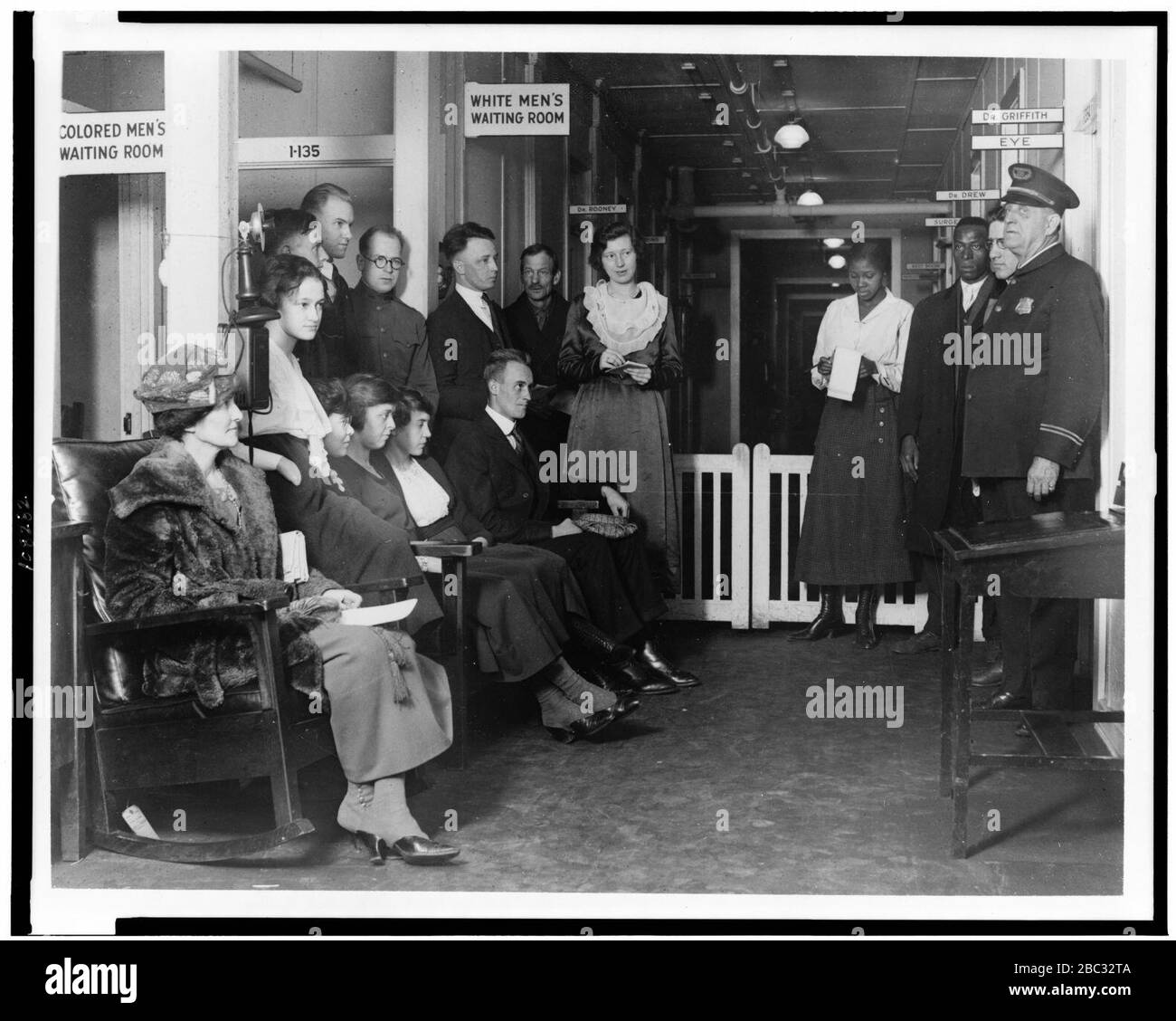 Waiting for employees Black and White Stock Photos & Images - Alamy