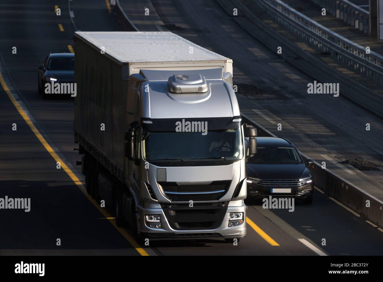 Grey truck hi-res stock photography and images - Alamy