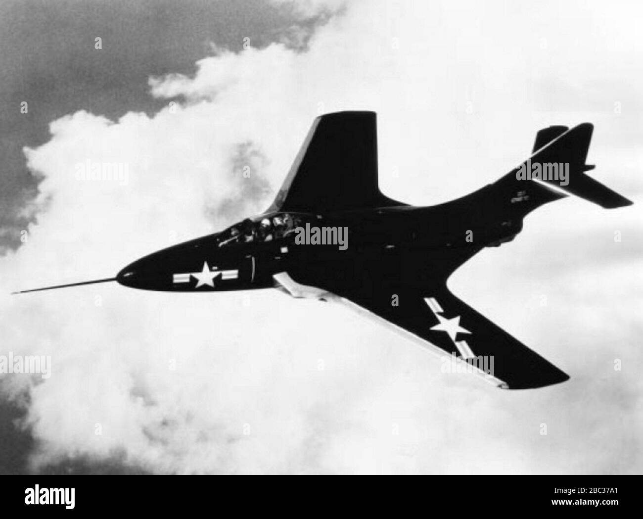 Grumman F9F-6 in flight 1952 Stock Photo - Alamy