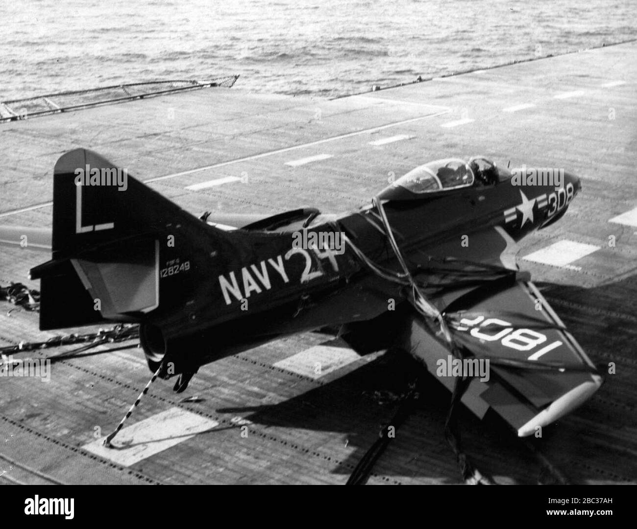 Grumman f9f cougar Black and White Stock Photos & Images - Alamy