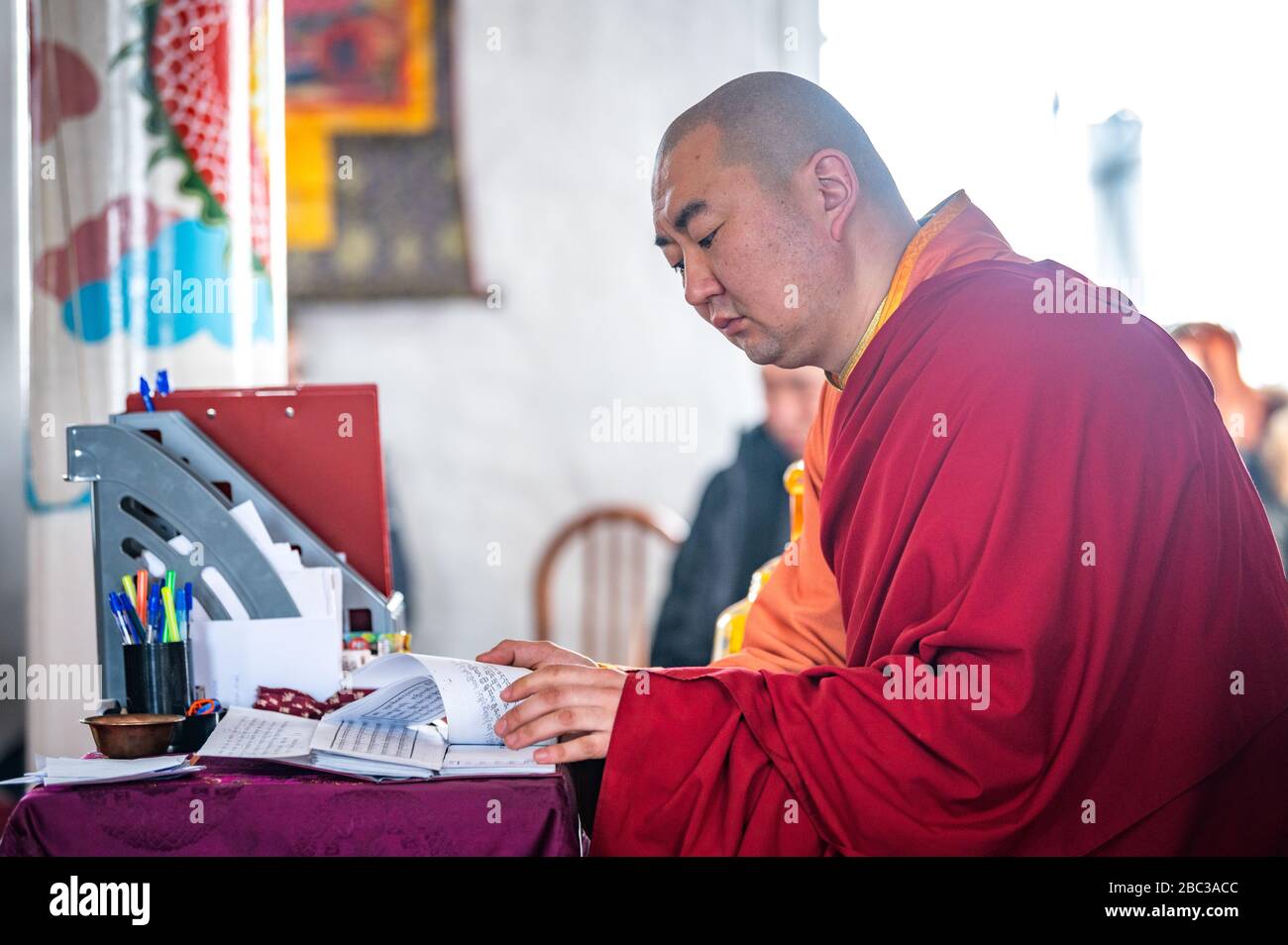 Dzogchen monastery hi-res stock photography and images - Alamy