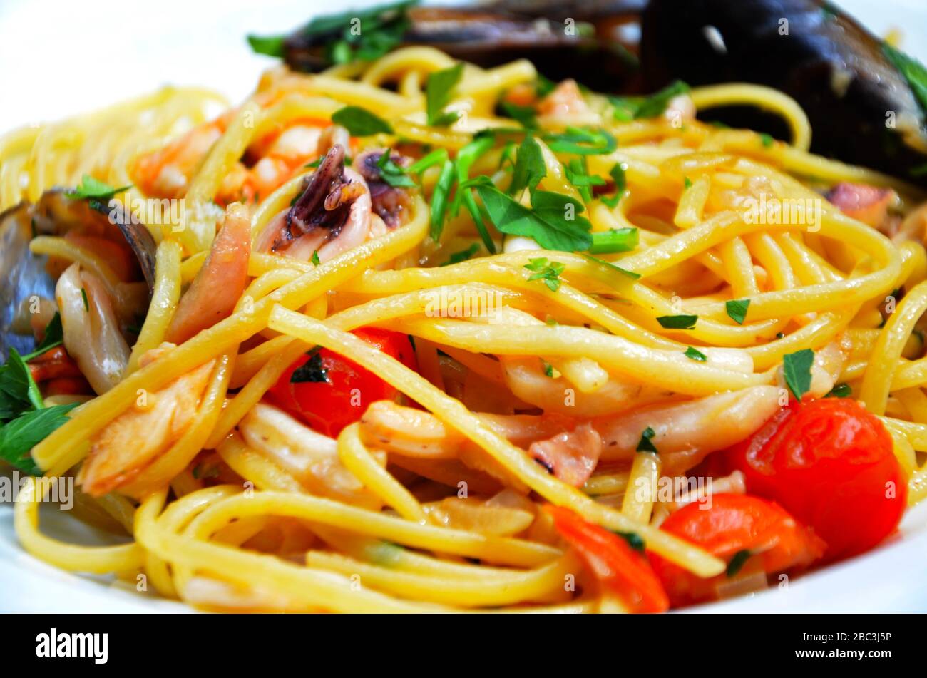 delicious pasta with fresh seafood Stock Photo - Alamy