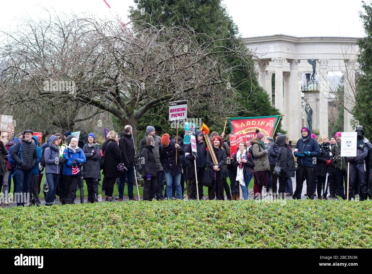 Relate High Resolution Stock Photography and Images - Alamy