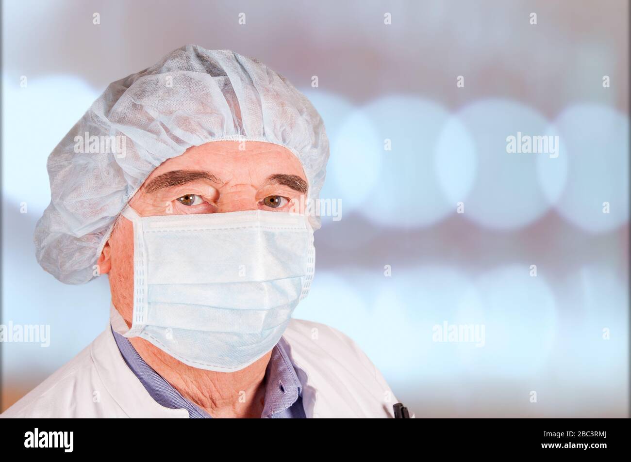 Surgery mask hi-res stock photography and images - Alamy