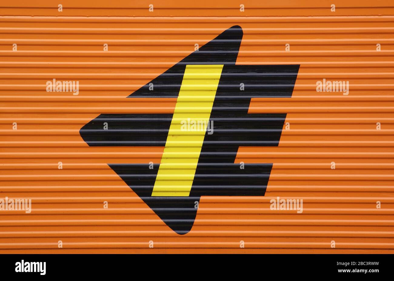 Former train station ireland hi-res stock photography and images - Alamy