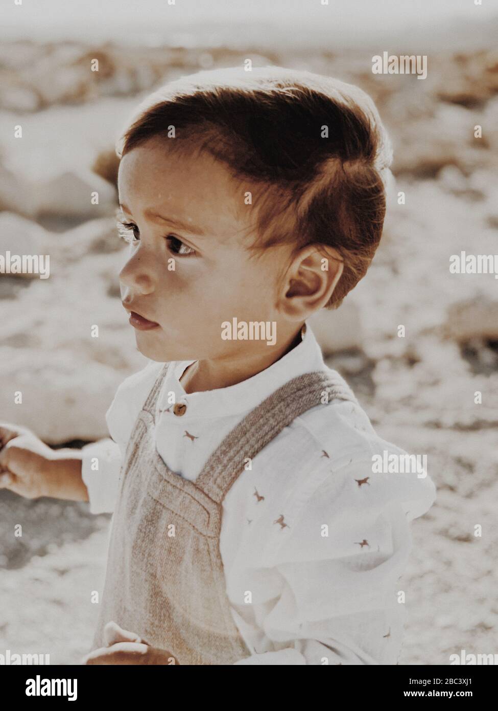 Kid profile hi-res stock photography and images - Alamy