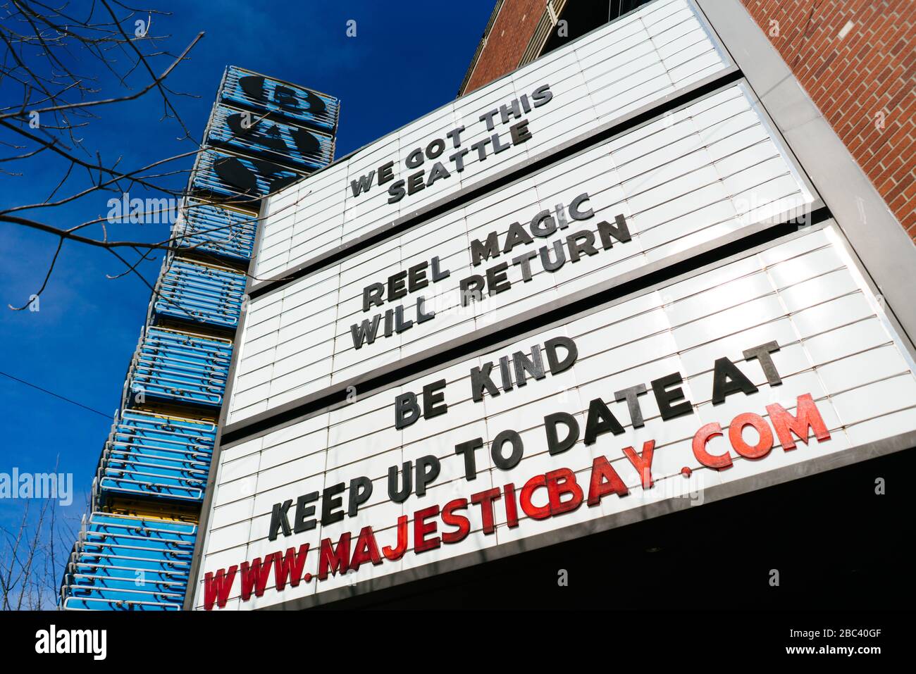 Storefront theater hi-res stock photography and images - Alamy