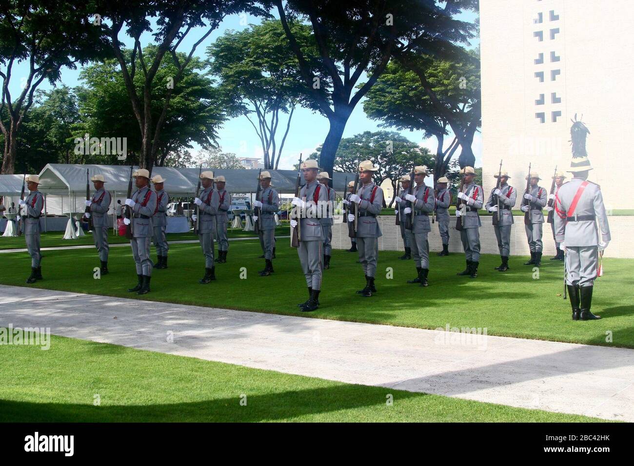 Gun salute Historical Philippine Army uniforms at Manila American ...