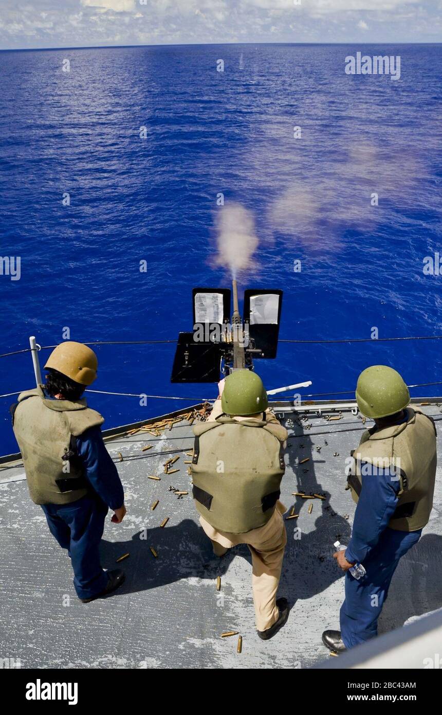 Gunnery exercise hi-res stock photography and images - Alamy