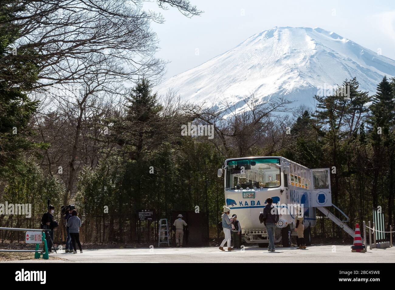 Kaba bus amphibious vehicle hi-res stock photography and images - Alamy