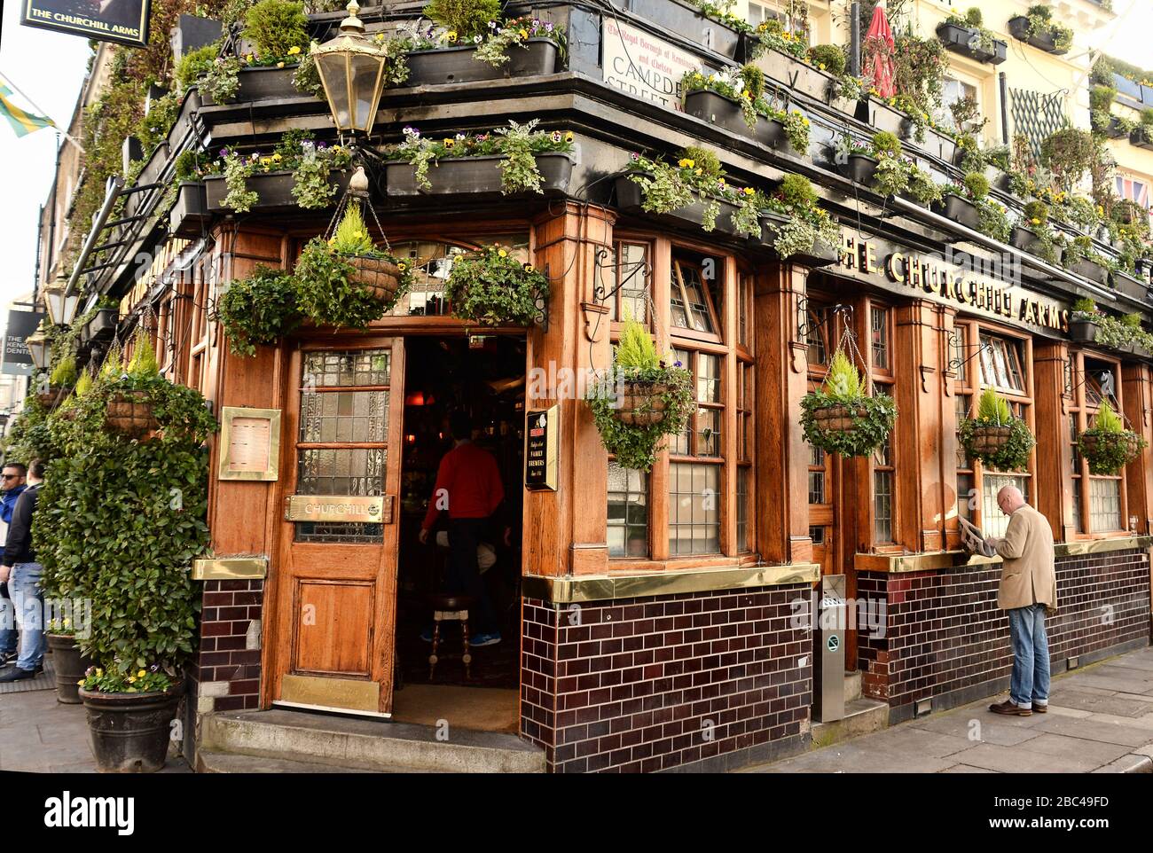 The churchill arms hi-res stock photography and images - Alamy