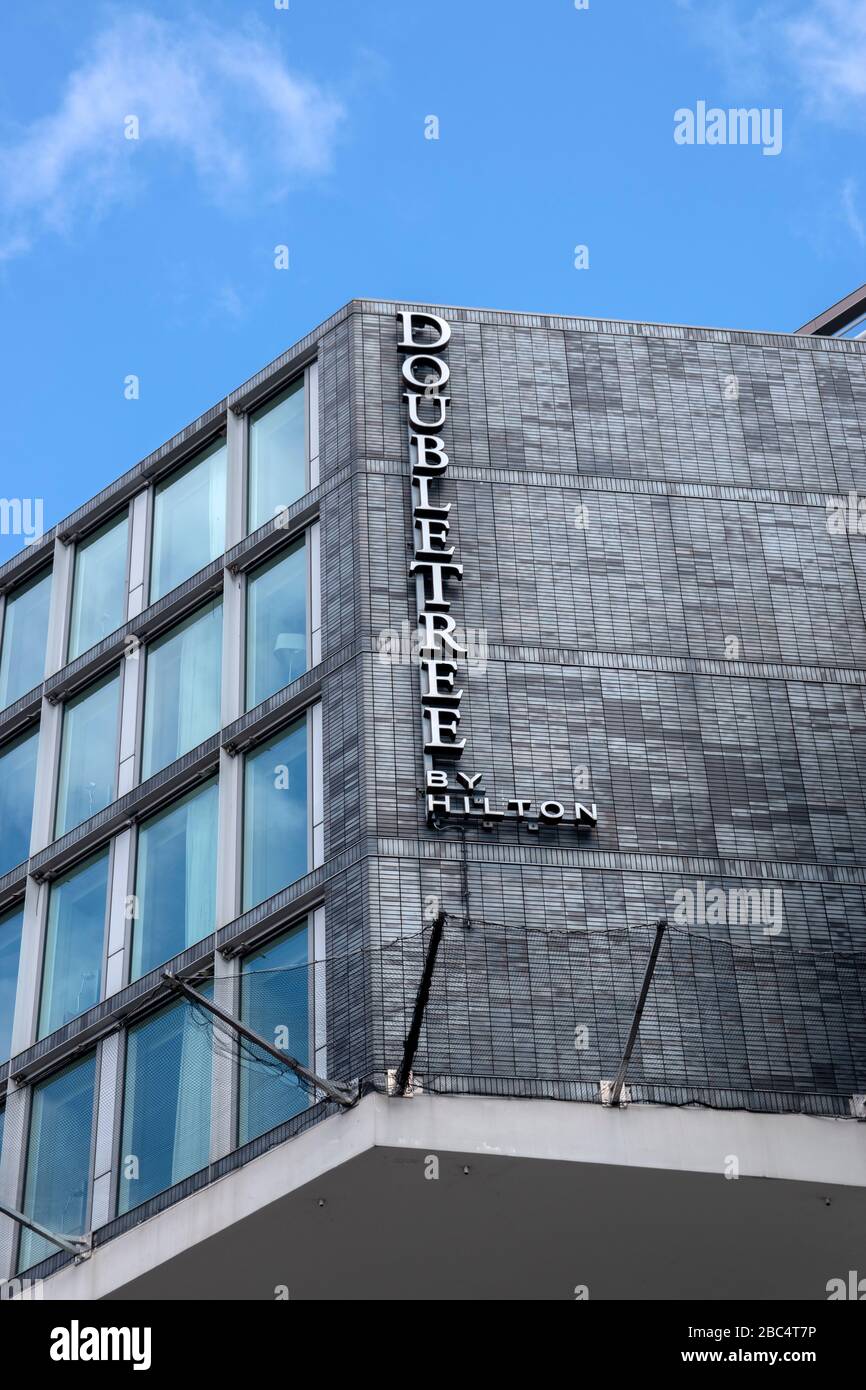 Double tree logo hi-res stock photography and images - Alamy